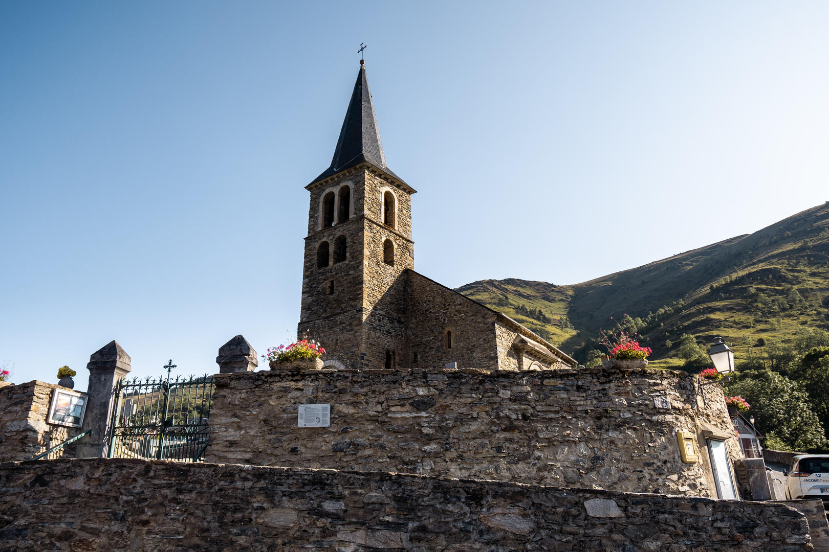 Azet, Visite, Que voir, Quoi faire - OT Pyrénées2vallées